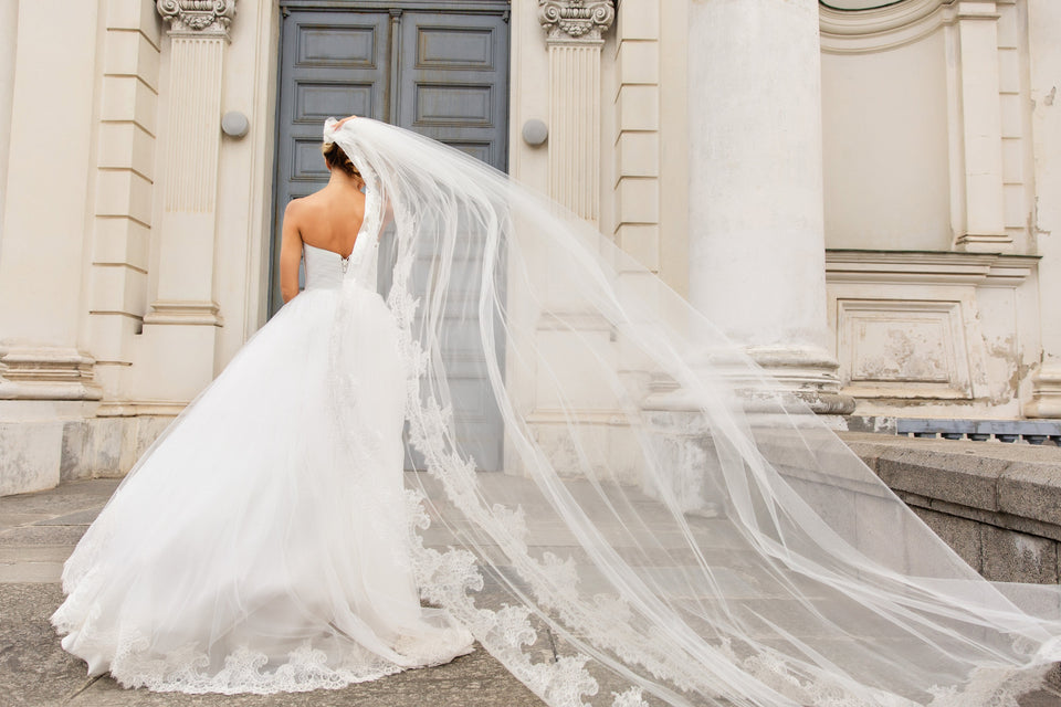 Everything You Need to Know About Acetate Fabric